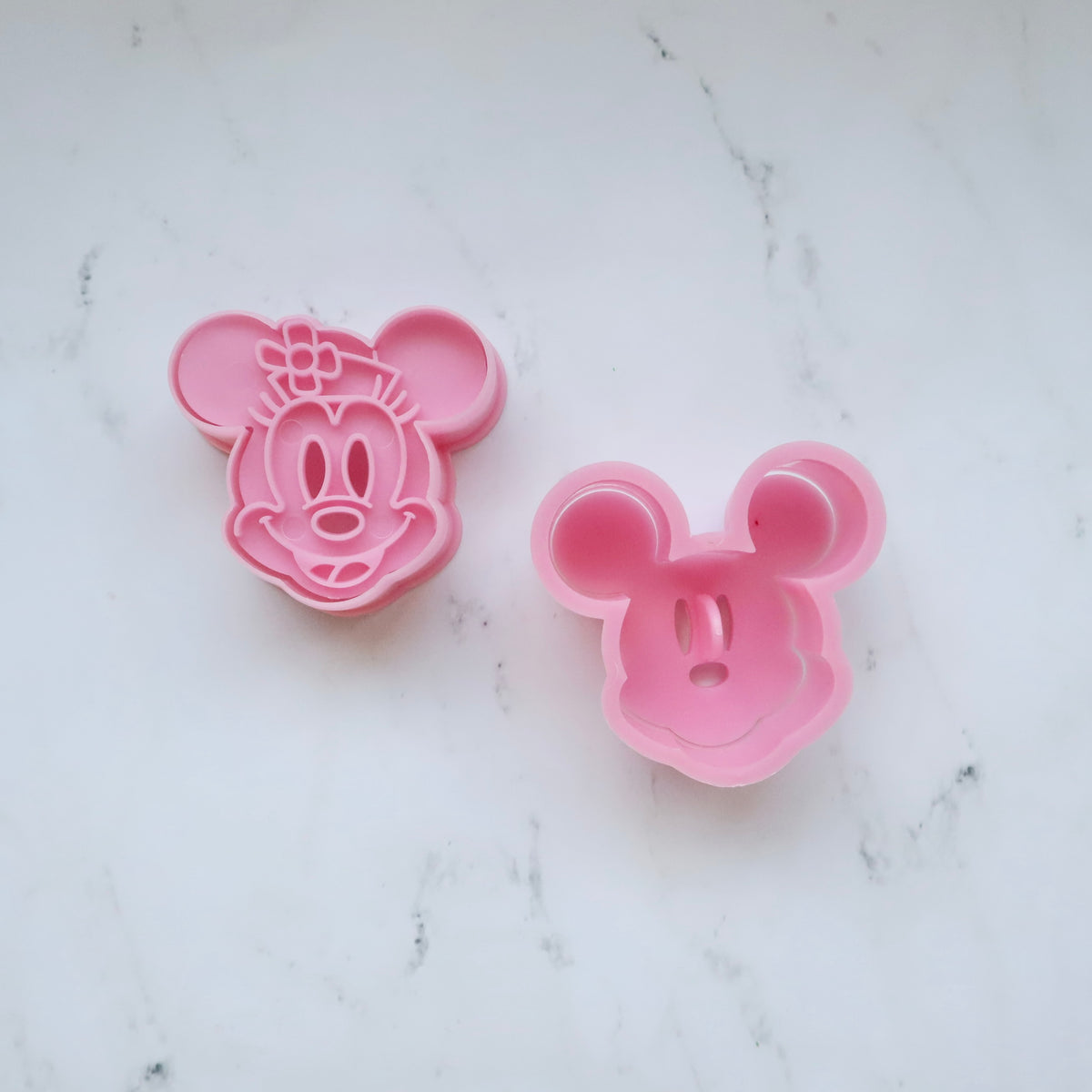 MICKEY AND MINNIE CUTTER AND EMBOSSER SET – ItWasAllADreamShop