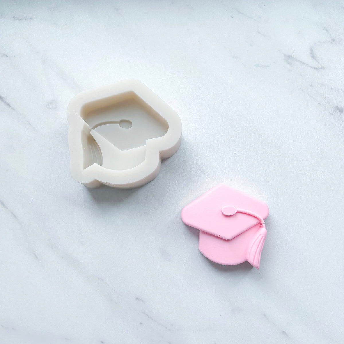 DEEP GRADUATION CAP MOLD – ItWasAllADreamShop